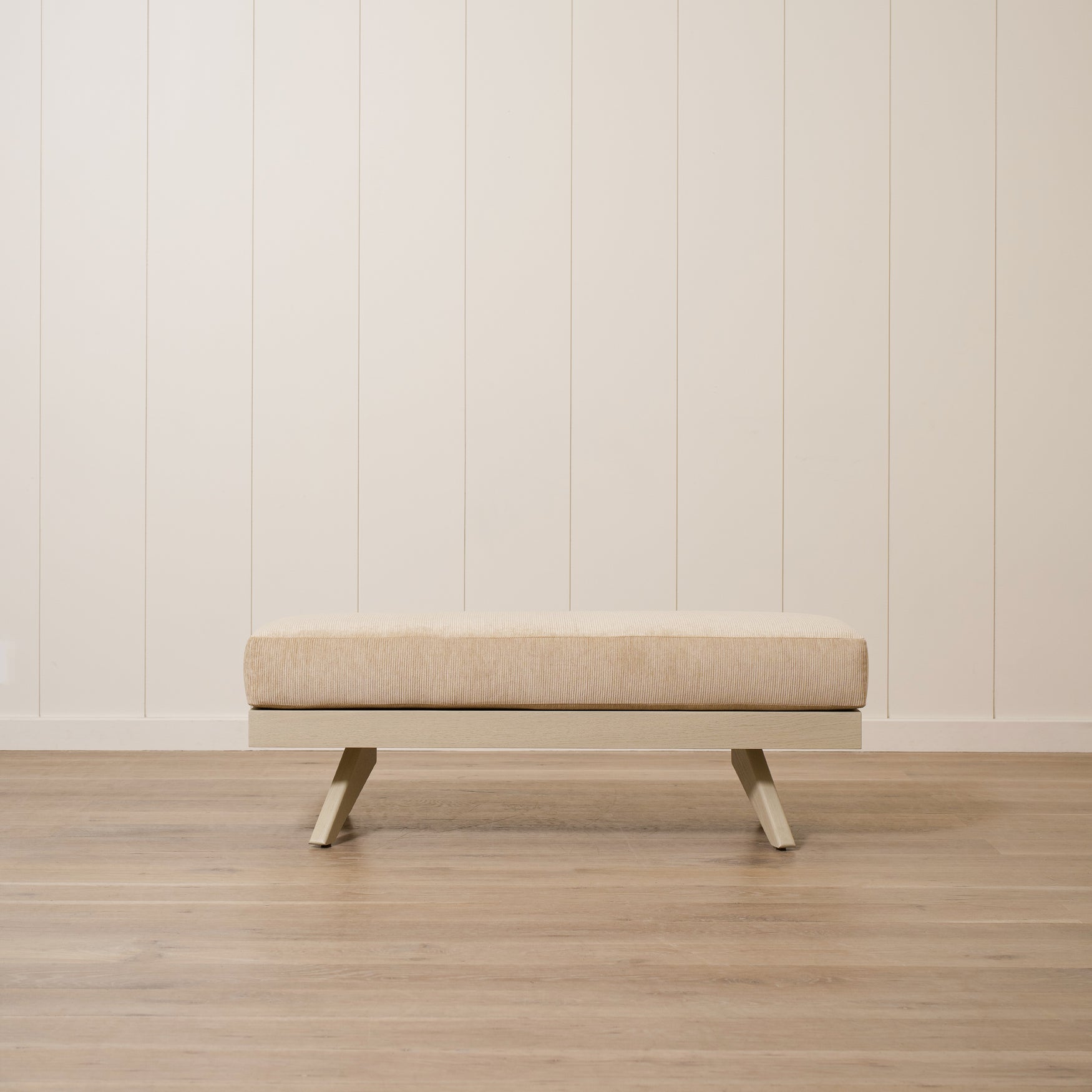 Coral Bench | Muskoka Living Collection