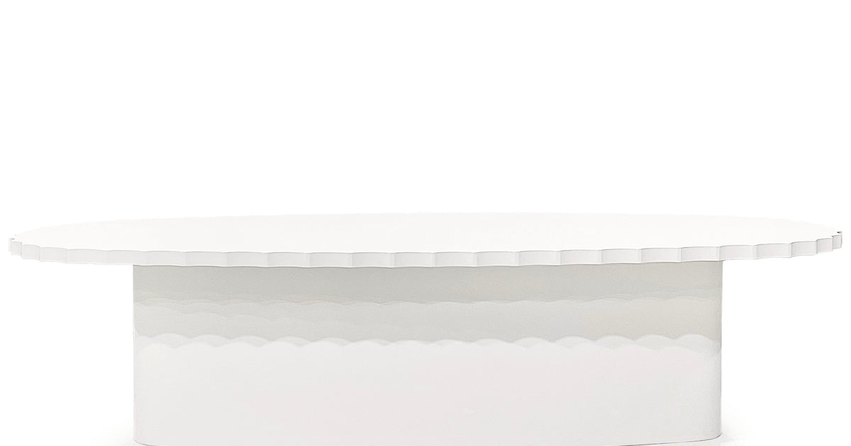 Juniper Oval (Dining Table) | Muskoka Living Collection